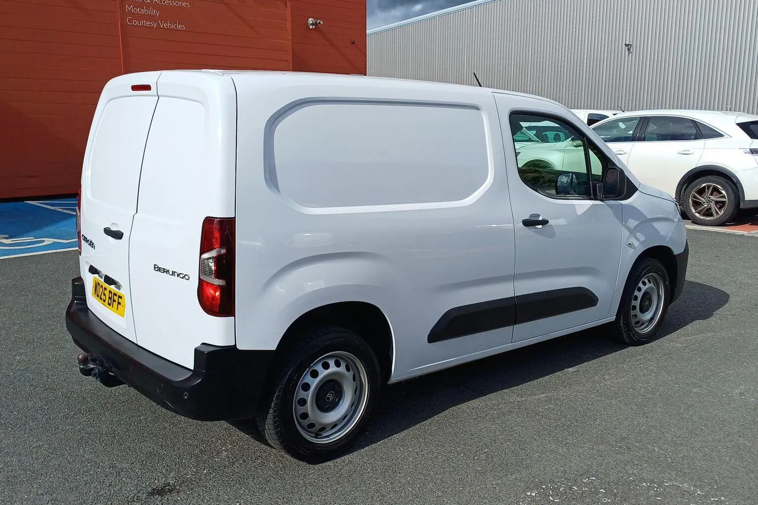 Citroen Berlingo Van 1.5 Bluehdi 1000 Enterprise Plus M Panel Van 5dr ...